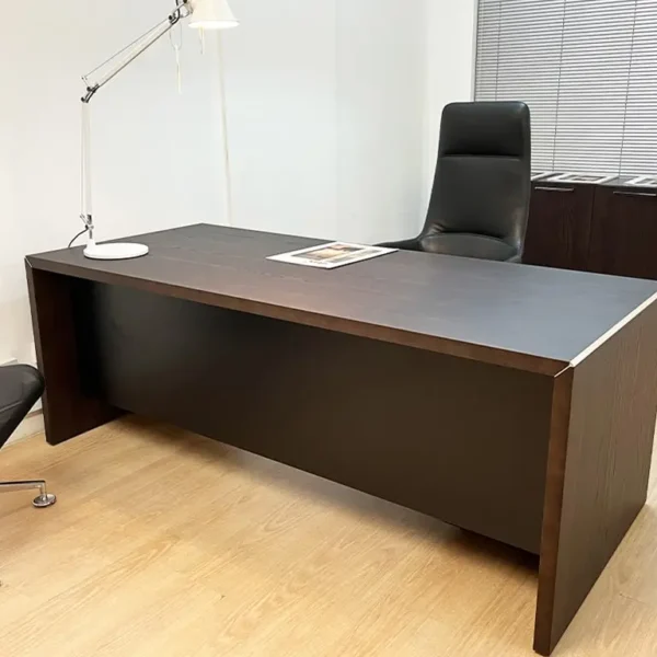The Very Best Luxury Executive Desks From Italy In 2024